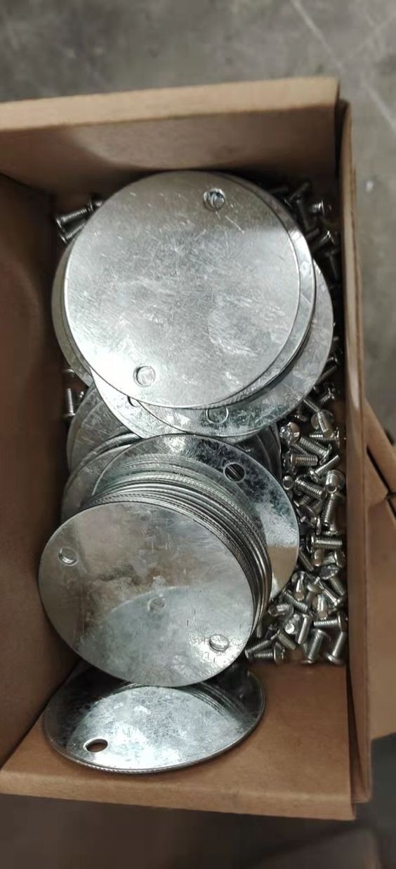 Galvanized Finish Round Metal Electrical Box Cover For BS4568 Junction ...